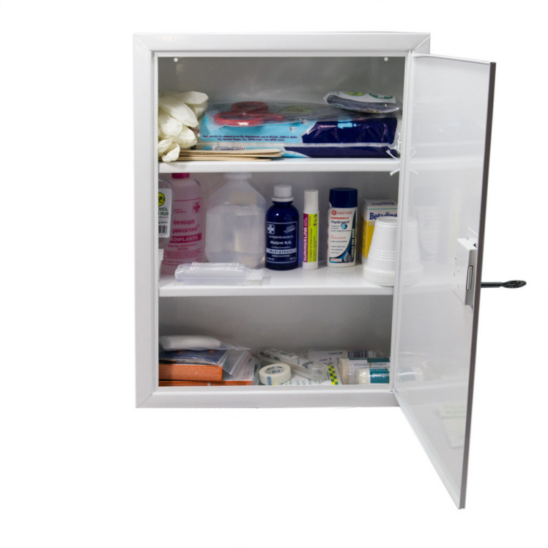 Metallic first aid box 38 x29 x12 cm with 3 shelves